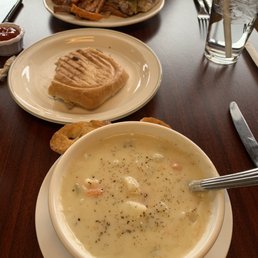 MADISON BISTRO - Updated December 2025 - 55 Photos & 77 Reviews - 135 N ...