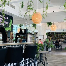 ATTITUDE CAFE - Updated June 2025 - 441 Photos & 364 Reviews - 6009 W ...