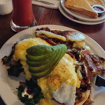 VICTORIAN CAFE - Updated June 2024 - 541 Photos & 725 Reviews - 1404 NW ...