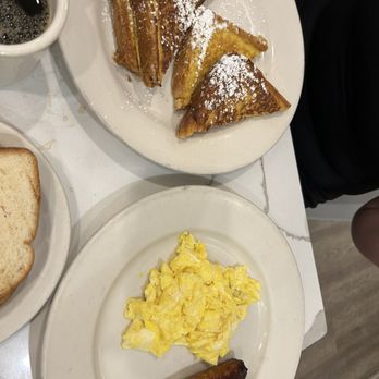 NOOKIES ON WELLS - Updated November 2024 - 437 Photos & 864 Reviews ...