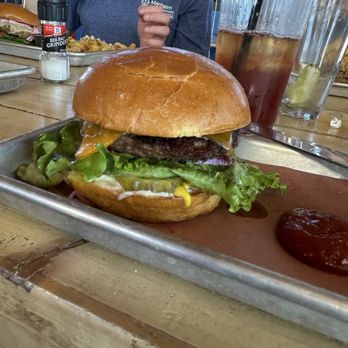 LSA BURGER - Updated December 2025 - 1068 Photos & 1402 Reviews - 113 W ...
