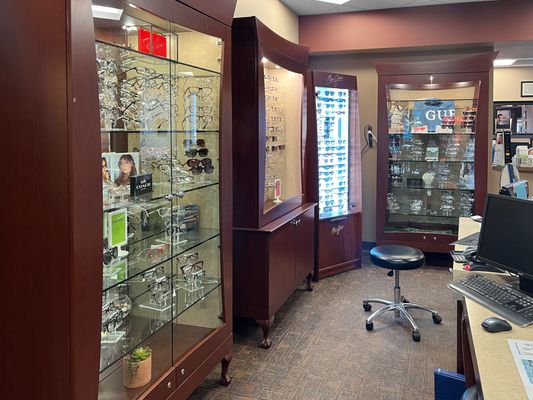 BARNET DULANEY PERKINS EYE CENTER - Updated January 2026 - 43 Photos ...