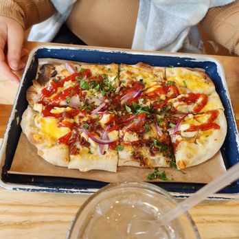 FOUR DAY RAY BREWING - Updated May 2024 - 1076 Photos & 829 Reviews ...