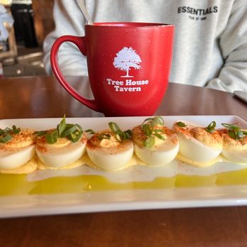 THE TREE HOUSE TAVERN & BISTRO - Updated June 2024 - 1688 Photos & 797 ...