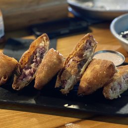 KELLY’S HALF SHELL PUB - Updated June 2024 - 274 Photos & 269 Reviews ...