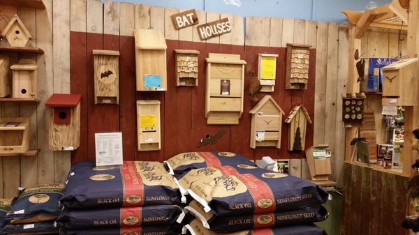 BACKYARD BIRD SHOP - Updated September 2025 - 16 Photos & 16 Reviews ...