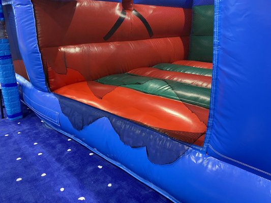 SNOWY FUN - Updated January 2026 - 38 Photos & 18 Reviews - 550 E ...