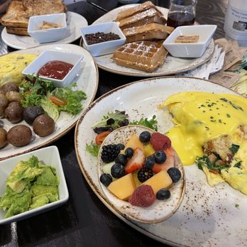 EQUES - Updated July 2025 - 436 Photos & 363 Reviews - 900 Bellevue Way ...