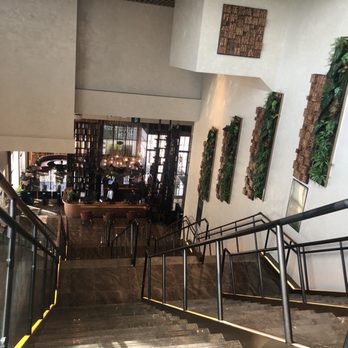 GO PLACE - Updated December 2025 - 719 Photos & 128 Reviews - 3275 ...