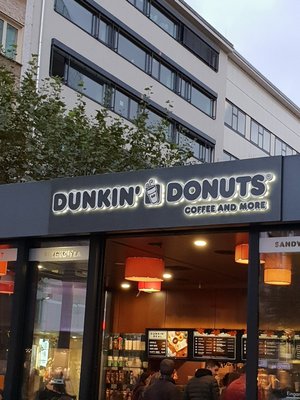 DUNKIN’ DONUTS - Updated October 2025 - 36 Photos & 56 Reviews - Zeil ...