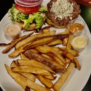 FIZZ BURGERS AND BOTTLES - 76 Photos & 200 Reviews - 7718 E 37th St ...