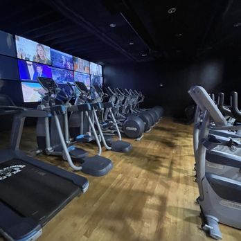POWERHOUSE GYM MENIFEE - 177 Photos & 339 Reviews - 29700 Bradley Rd ...