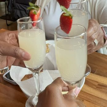 PEACHES PRIME - Updated October 2025 - 374 Photos & 106 Reviews - 590 ...