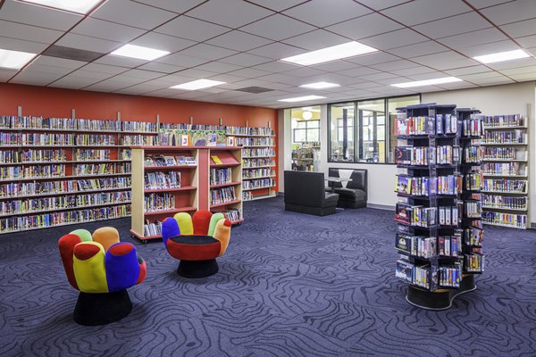 FRIENDSWOOD PUBLIC LIBRARY - Updated December 2025 - 43 Photos & 19 ...