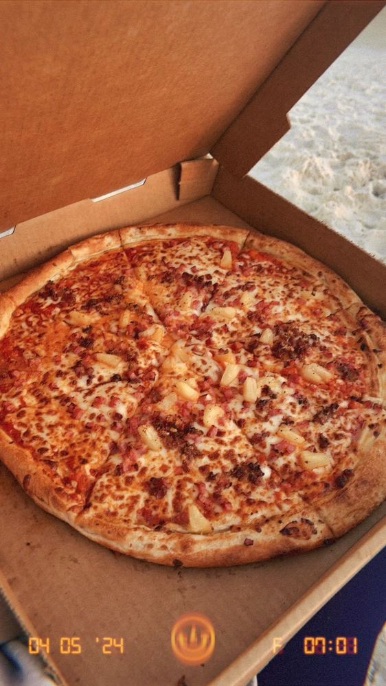 POINT BREAK PIZZA - Updated July 2024 - 12 Reviews - 3601 US-98, Mexico ...