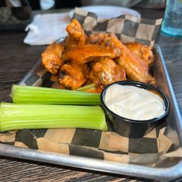 LOCK 29 MONT CLARE - Updated January 2026 - 95 Photos & 94 Reviews ...