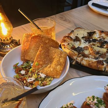 THE PARLOUR - Updated December 2025 - 119 Photos & 53 Reviews - 642 ...