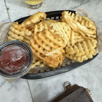 BAWK! BY URBAN ROOTS - Updated May 2024 - 692 Photos & 323 Reviews ...