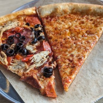 PAGLIACCI PIZZA - Updated December 2025 - 48 Photos & 37 Reviews ...