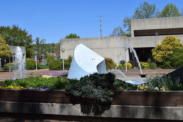 OAK RIDGE CIVIC CENTER - Updated February 2025 - 12 Photos - 1403 Oak ...