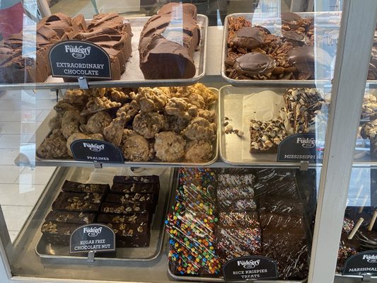 THE FUDGERY - Updated December 2025 - 101 Photos & 95 Reviews - 631 ...