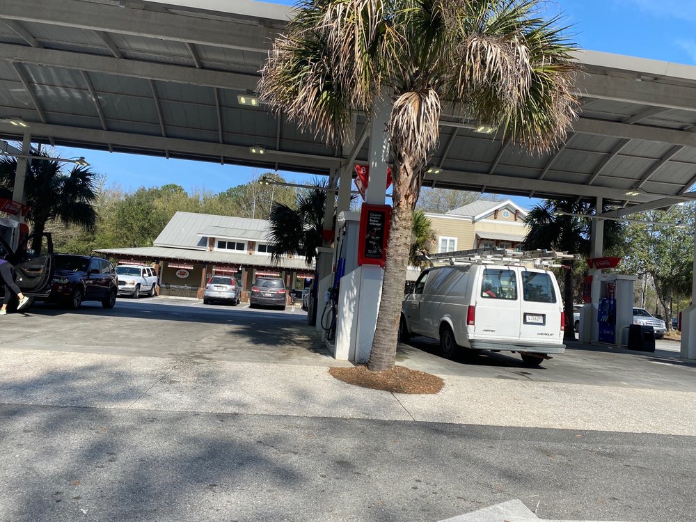 REFUEL - Updated December 2025 - 10 Reviews - 1181 Venning Rd, Mount ...