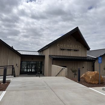 CHEHALEM ESTATE TASTING ROOM - Updated December 2025 - 36 Photos ...