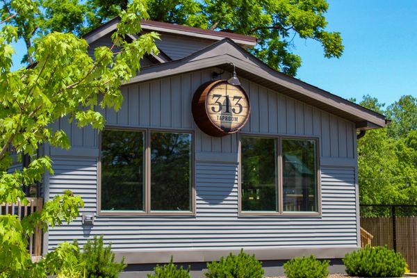 313 TAPROOM - Updated November 2025 - 20 Photos & 34 Reviews - 313 ...
