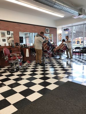 BOB’S BARBER SHOP - Updated October 2025 - 11 Reviews - 2350 Noblestown Rd, Pittsburgh ...