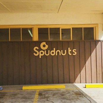 SPUDNUT SHOPPE - Updated April 2025 - 28 Photos & 35 Reviews - 810 W ...