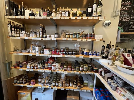 TRUFFLE QUEEN - Updated December 2025 - 201 Photos & 270 Reviews - 1524 ...