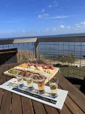 LOVE POINT VINEYARDS AND WINERY - 15 Photos - 305 River Shore Ln ...