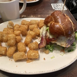 SYRUP DOWNTOWN - 1665 Photos & 1721 Reviews - 999 18th St, Denver, CO ...