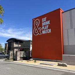 DAVE & BUSTER’S - Updated December 2025 - 127 Photos & 46 Reviews ...