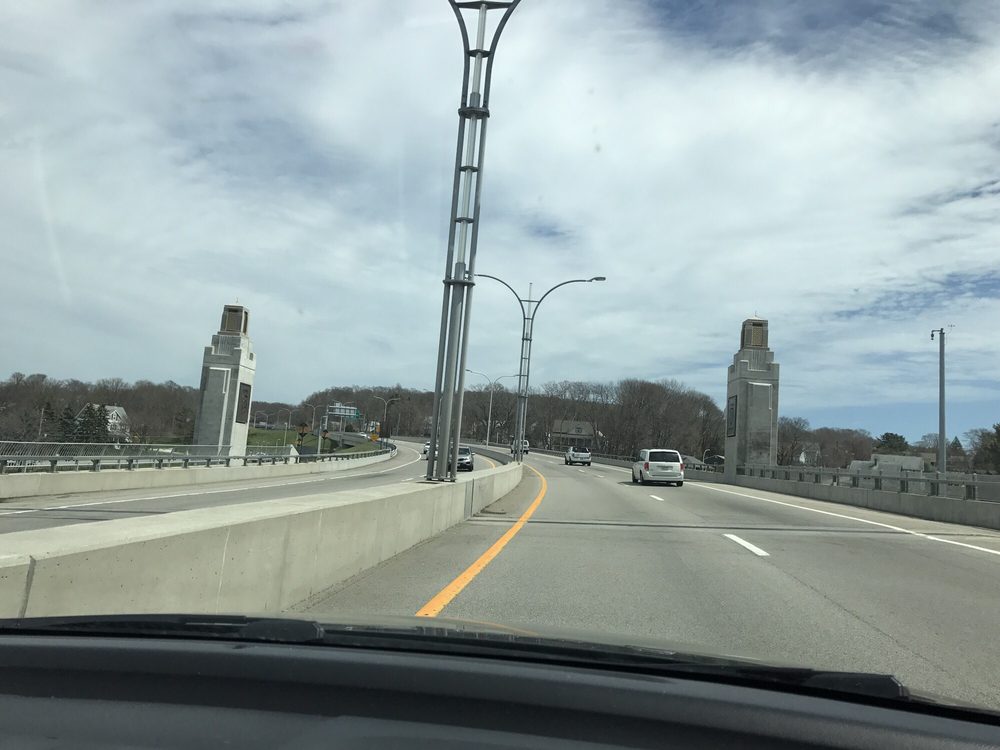 SAKONNET RIVER BRIDGE - Updated September 2025 - Fall River Expy ...