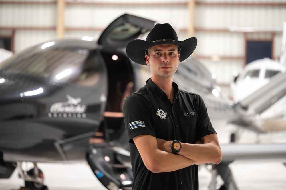 FORT LAUDERDALE EXECUTIVE JET CENTER - Updated October 2025 - 10 ...