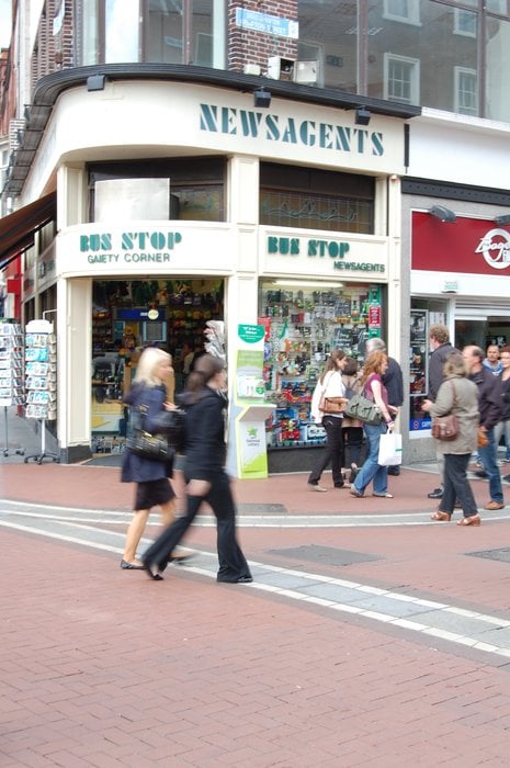 BUS STOP NEWSAGENTS - South King Street, Dublin, Republic of Ireland ...