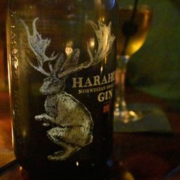 BATHTUB GIN - Updated December 2025 - 784 Photos & 1142 Reviews - 2205 ...