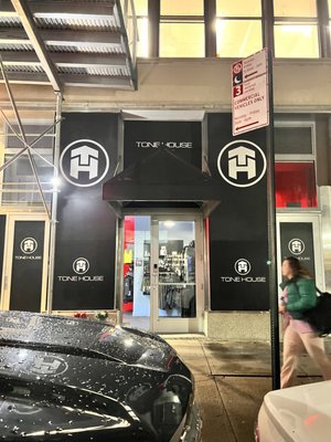 TONE HOUSE - 39 Photos & 172 Reviews - 32 E 31st St, New York, New York ...