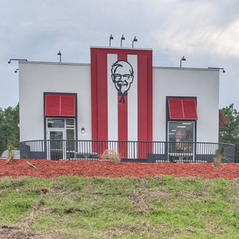 KFC - Updated December 2025 - 12 Reviews - 900 S Kings Hwy, Myrtle ...