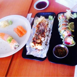 FULL MOON SUSHI - Updated November 2025 - 620 Photos & 767 Reviews ...