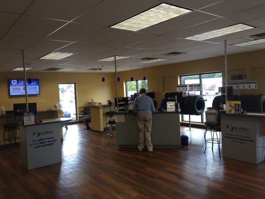 CJ’S TIRE & AUTO - Updated June 2026 - 10 Photos & 38 Reviews - 30 S ...