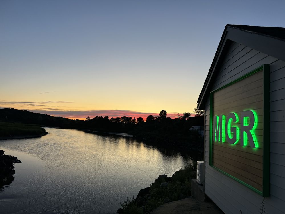 MASSACHUSETTS GREEN RETAIL - Updated January 2026 - 14 Photos - 829 ...