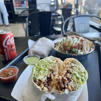 THE BOSS BURRITOS - Updated August 2024 - 194 Photos & 109 Reviews ...