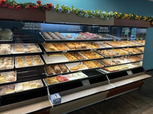 EXQUISITE CAKE BAKERY - Updated January 2026 - 21 Photos & 24 Reviews ...