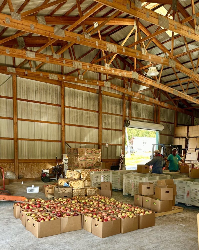 NIX JIMMY & SONS APPLE HOUSE - Updated December 2025 - 15 Photos - 3642 ...