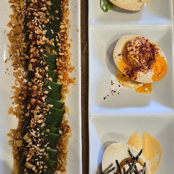 GOLDEN PORK TONKOTSU RAMEN BAR - Updated June 2025 - 3191 Photos & 917 ...