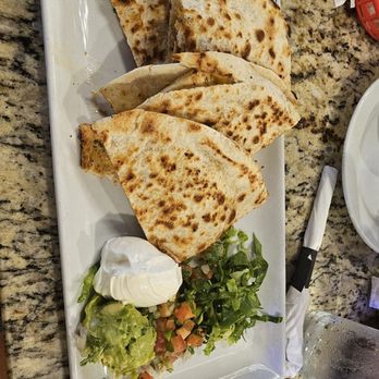 MEXICANO GRILLE AND BAR - Updated December 2025 - 189 Photos & 233 ...