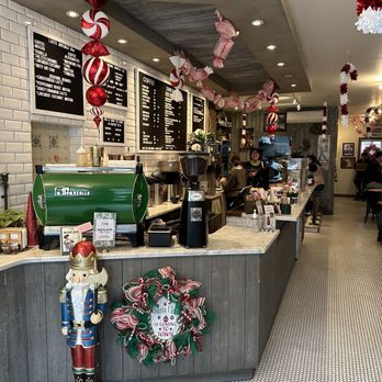 BROOKSIDE MARKET - Updated August 2025 - 231 Photos & 163 Reviews - 43 ...