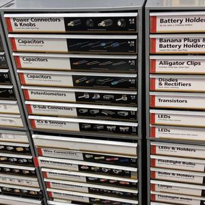 MICRO CENTER - Updated June 2025 - 28 Photos - 7795 W Flagler St, Miami ...
